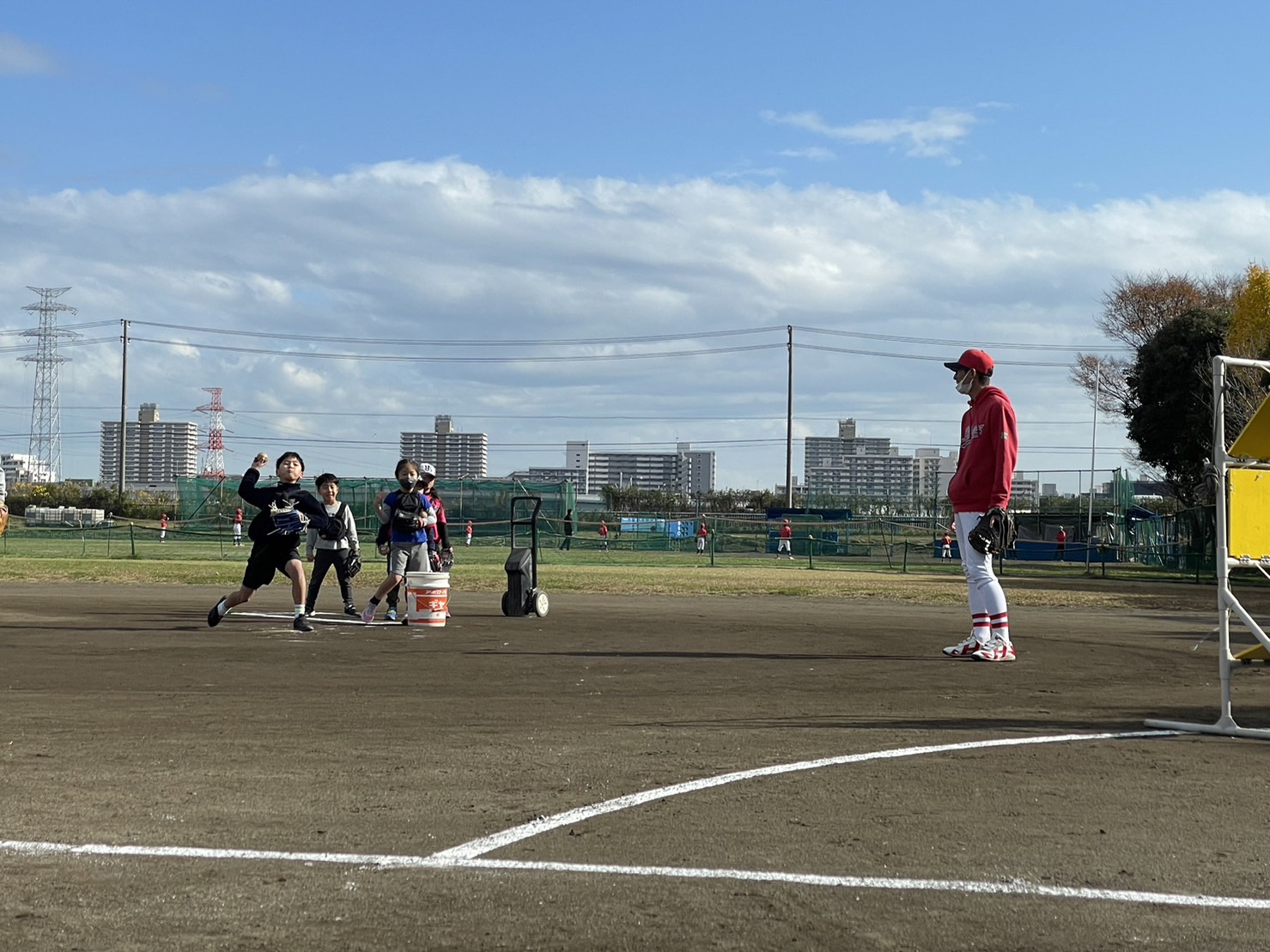 12月3日(土) 体験会、今週も盛り上がりました!｜NEWS｜東京北砂リトルリーグ公式サイト